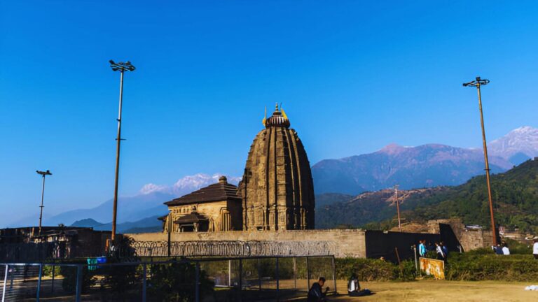 Kangra Valley, Himachal Pradesh – Explore Scenic Beauty.
